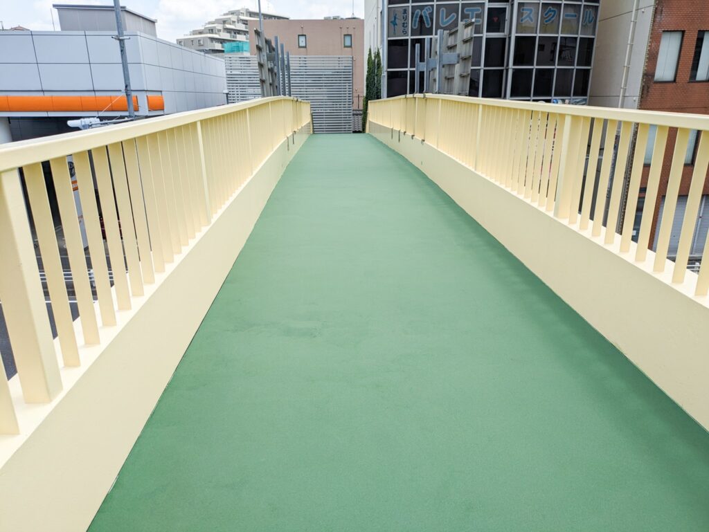 歩道橋補修工事の施工実績| 日本ロード･メンテナンス株式会社
